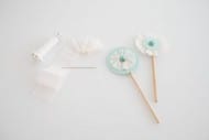 How to make cupcake paper toppers • CakeJournal.com