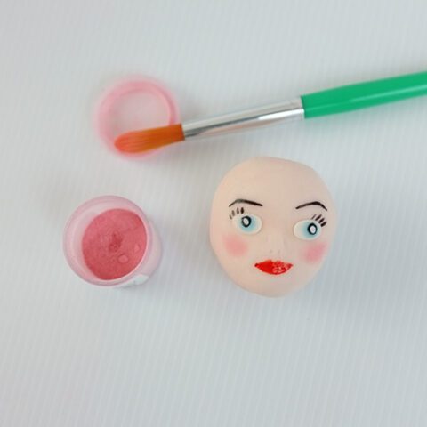 Doll Face Mold: DIY Step-by-Step Image Tutorial