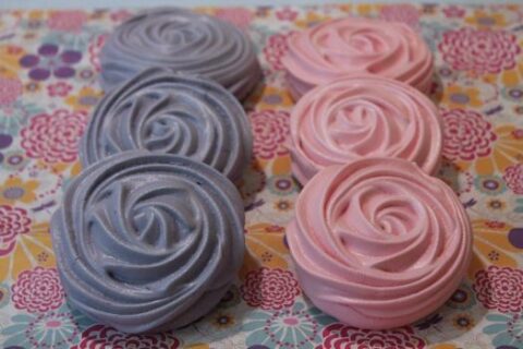 How to Make Rose Meringues • Cake Journal