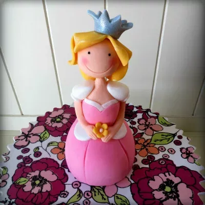 How to Make a Princess Cake Topper (Easy Step-by-step Tutorial)