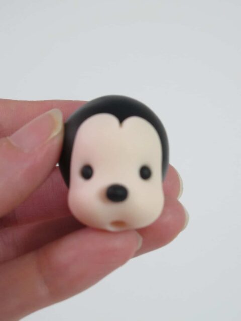 How to make a gum paste bumble bee cake topper • Cake Journal