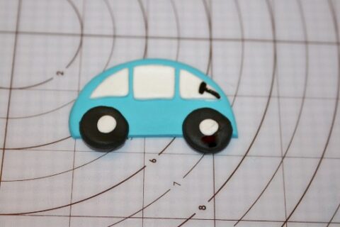 How to Make Car Cupcake Toppers • Cake Journal