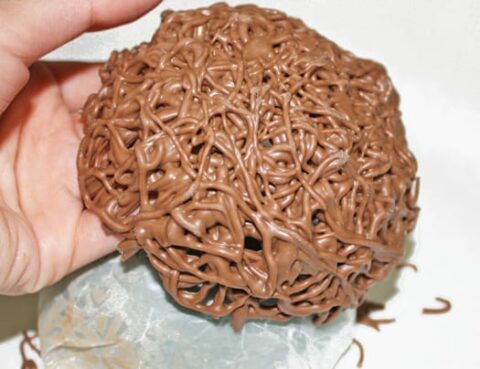 How to make a chocolate basket • Cake Journal