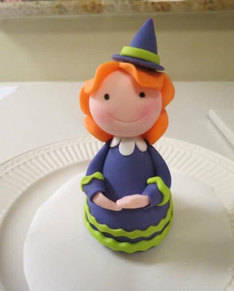 How to make a witch cake topper • Cake Journal