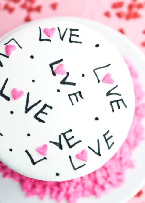 How to make a Love cake • Cake Journal