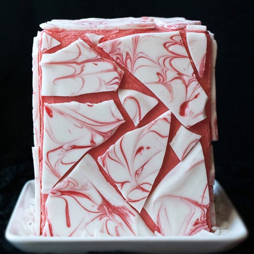 How To Decorate A Cake With Swirled Chocolate