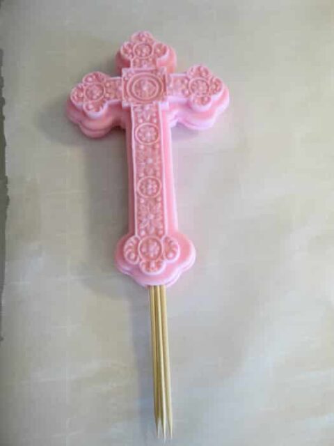 How to Make a Fondant Cross Cake Topper • Cake Journal