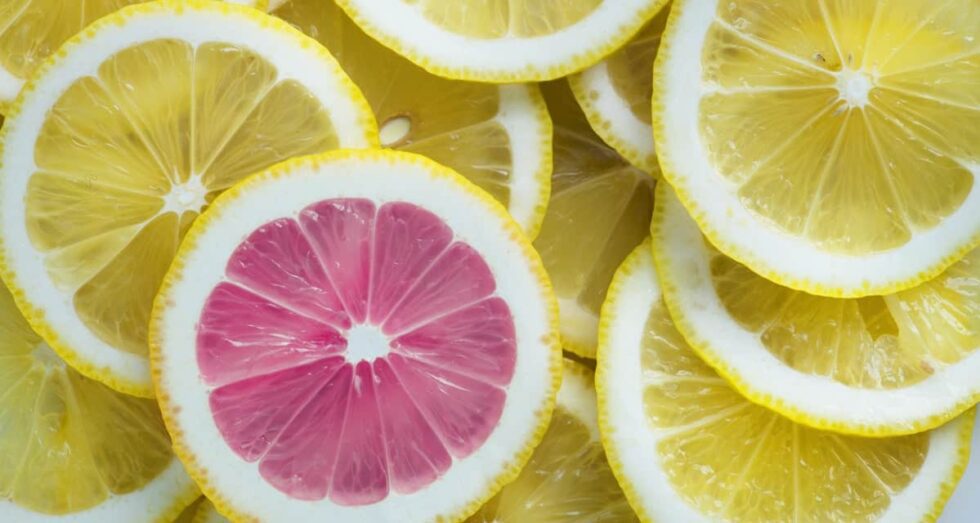 Why You Should Love Lemon Frosting: We Show You How To Make It